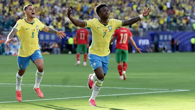 Premiärkryss för Brasilien efter Vinicius drömmål: ”Ett stycke magi ...