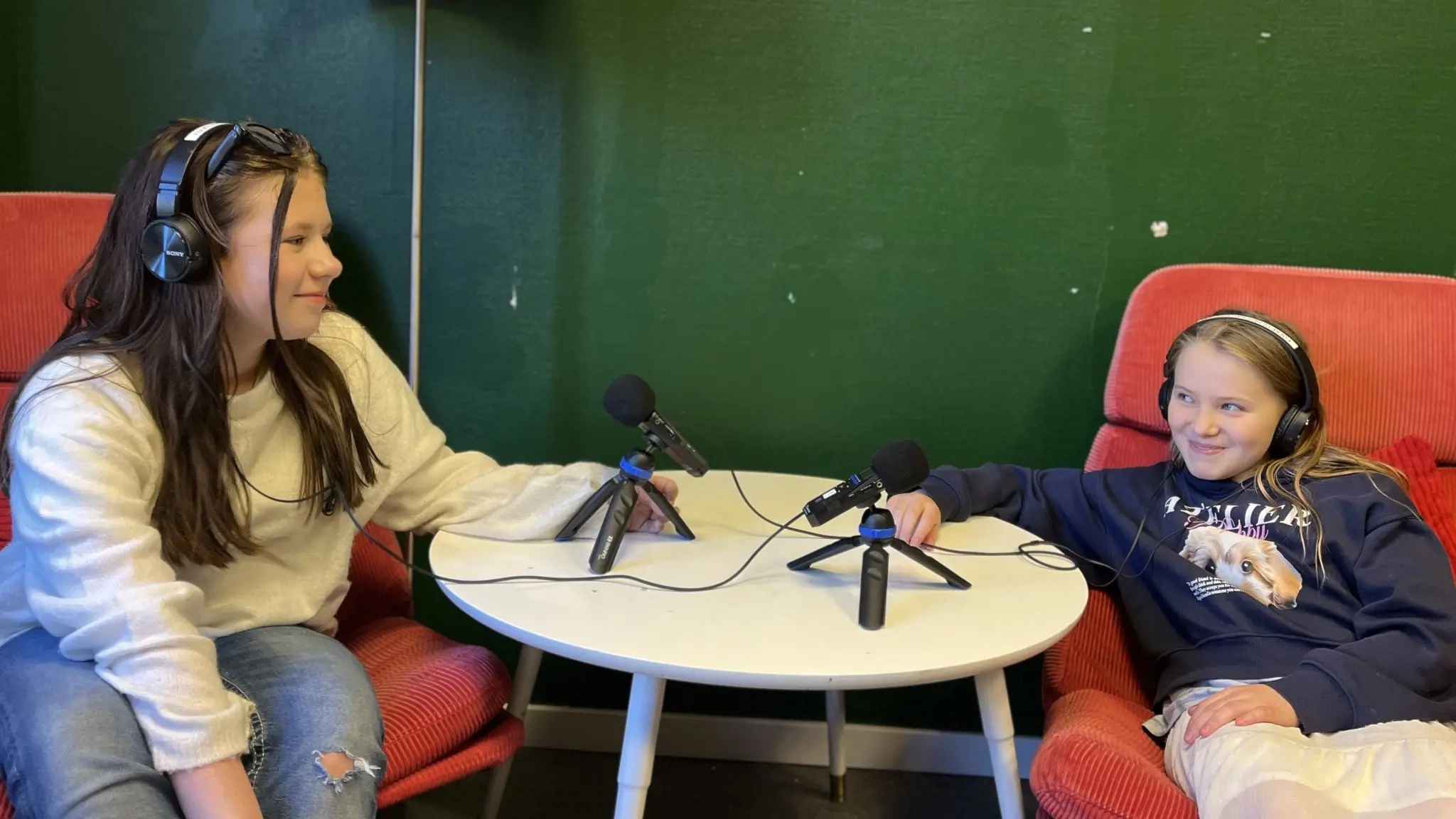 Barn gör podcast om mordet på 16-åring: ”Behöver prata om det ...