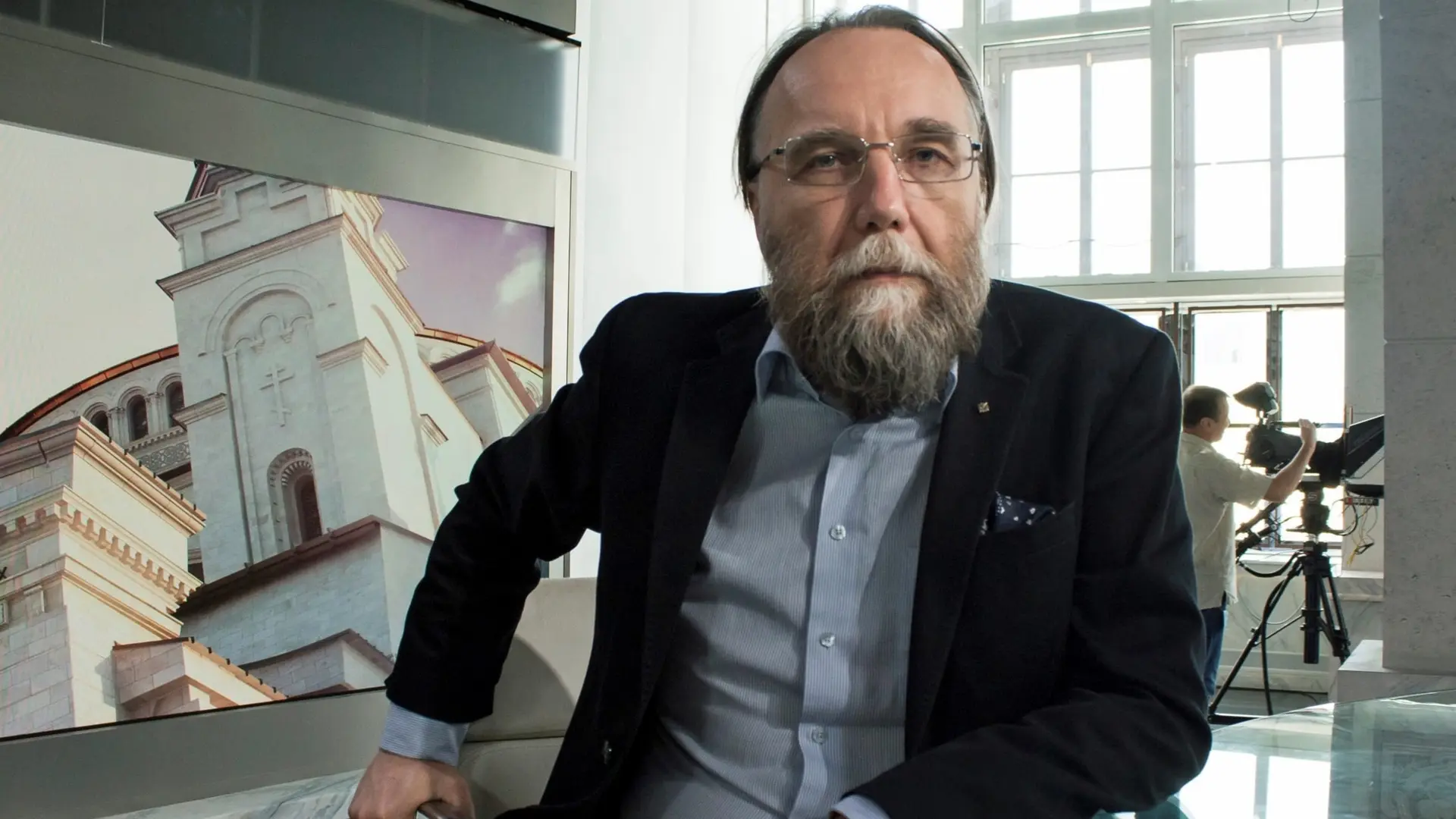 Alexander Dugin - mannen som kallats Putins hjärna | Filosofiska rummet ...