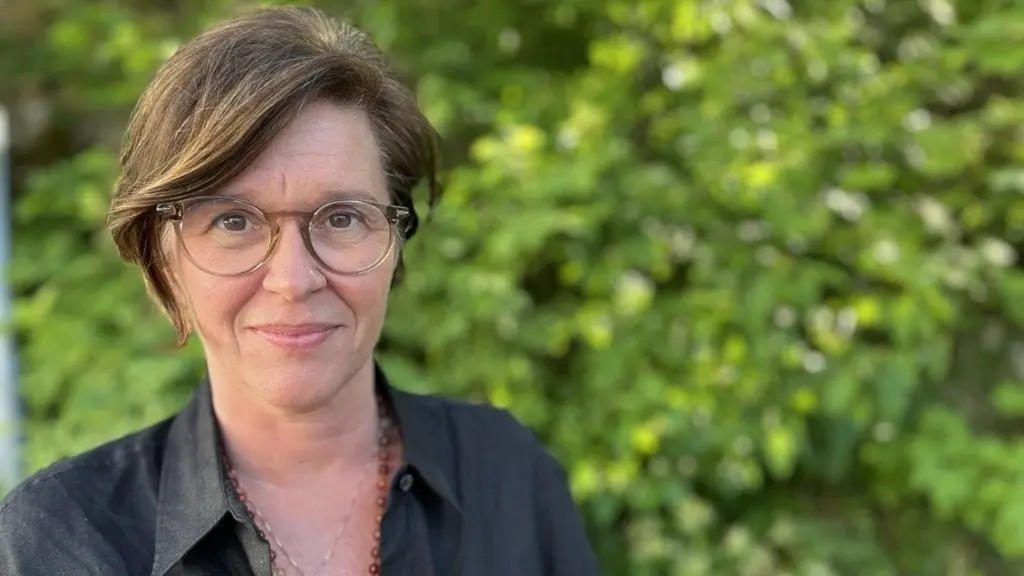 Professor: Man kan inte lyssna ensidigt på en expert eller en förälder ...