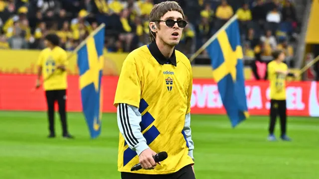 Så mycket tjänar artisterna på VM-låtar | Sveriges Radio